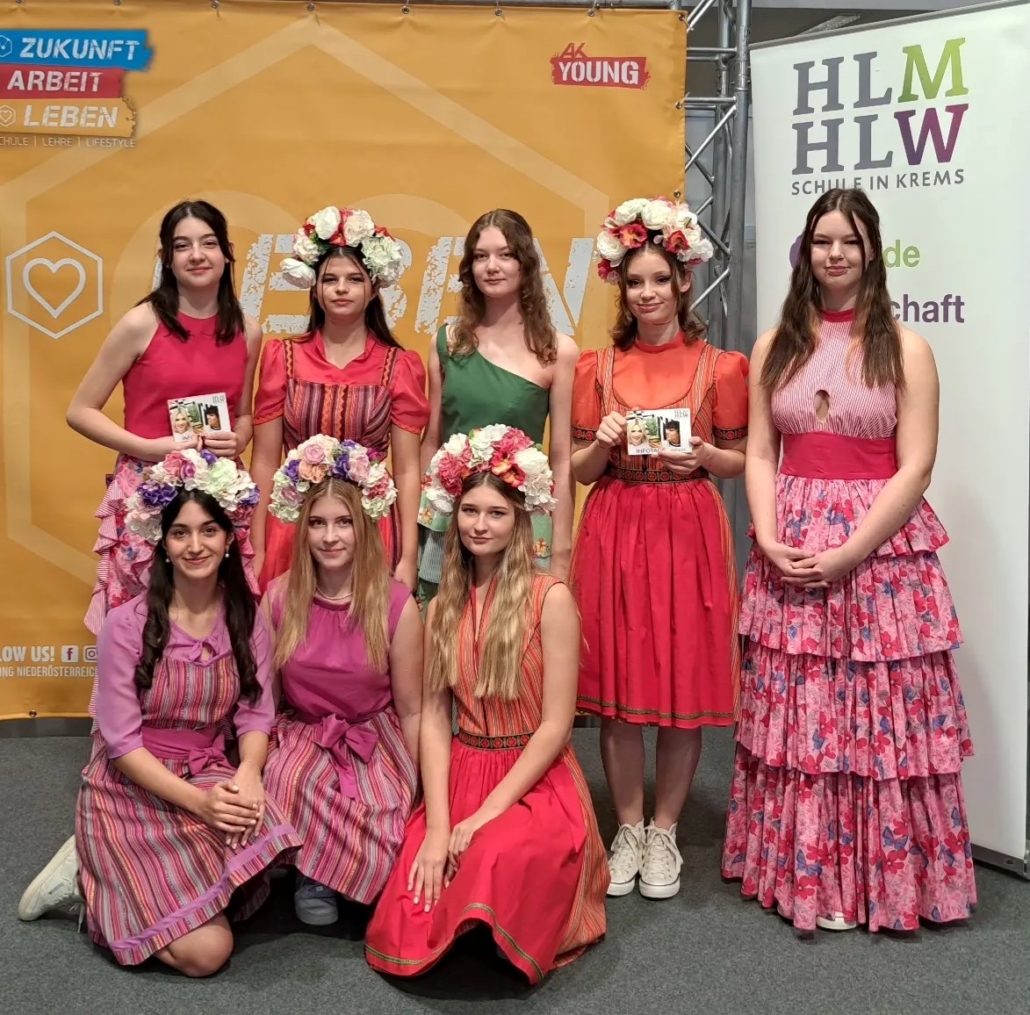 Modeschau bei der „Zukunft.Arbeit.Leben“ - HLM HLW Krems